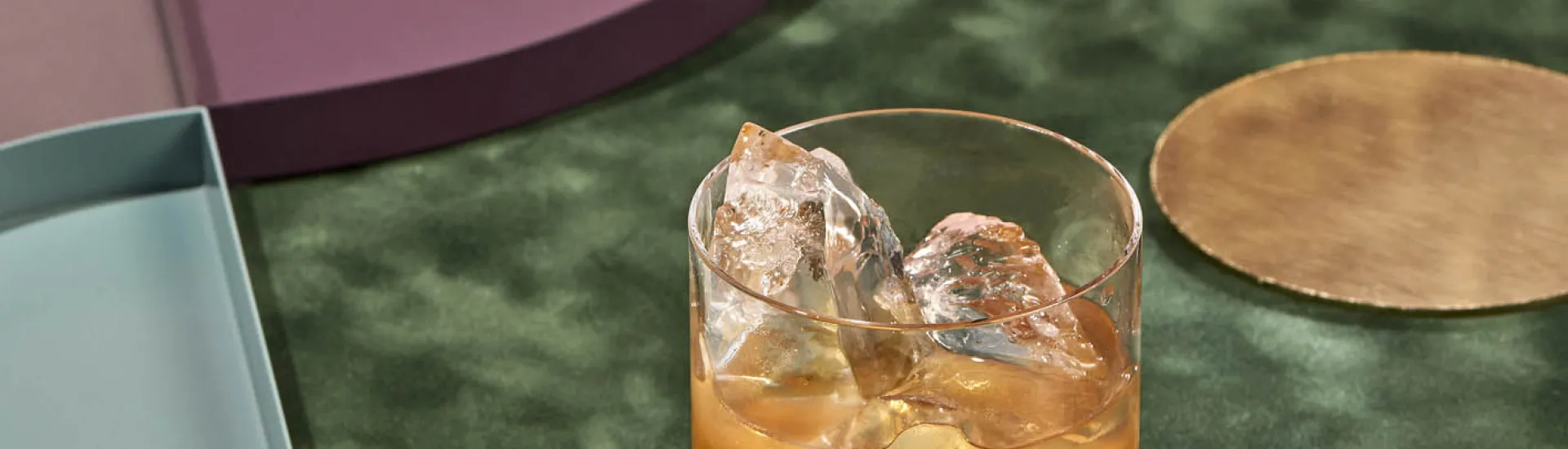 Cointreau Noir On The Rocks : Ingrédients et préparation | Cointreau France