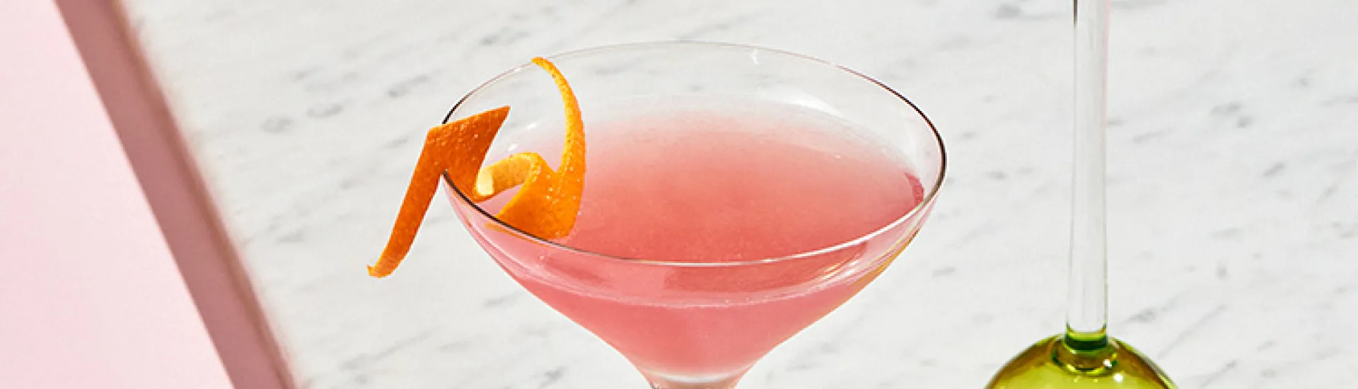 Cosmopolitan : la recette du cocktail emblématique de Cointreau