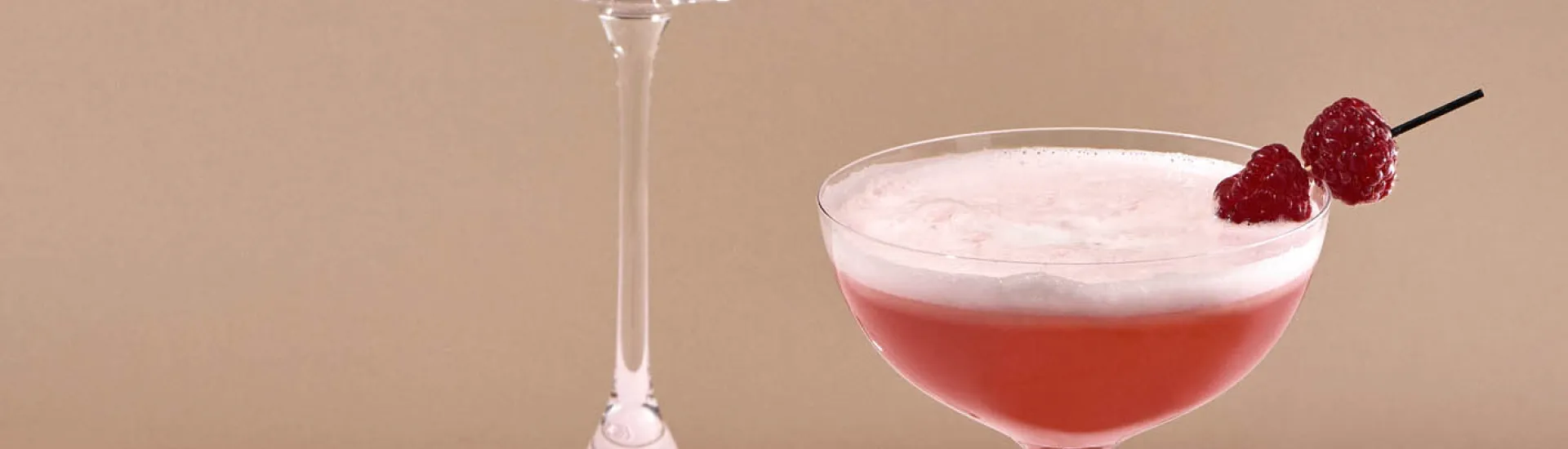 Raspberry Beret: Ingredients and preparation | Cointreau International