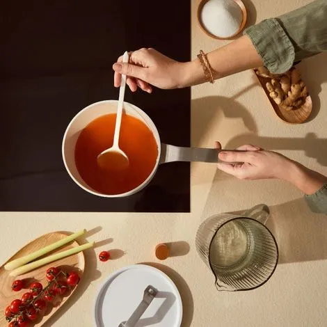 How to make your own tomato syrup | Cointreau International