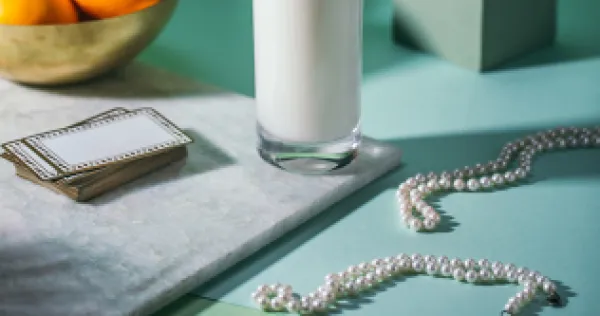 Stella! | How to make cocktail recipe | Cointreau International