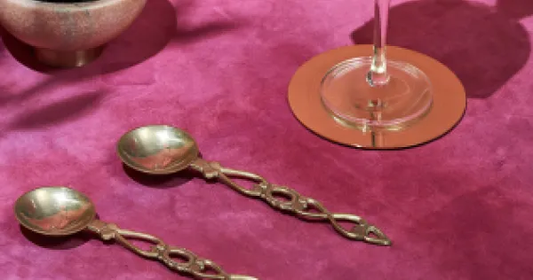 Blackberry Cosmopolitan Cocktail Recipe | Cointreau US